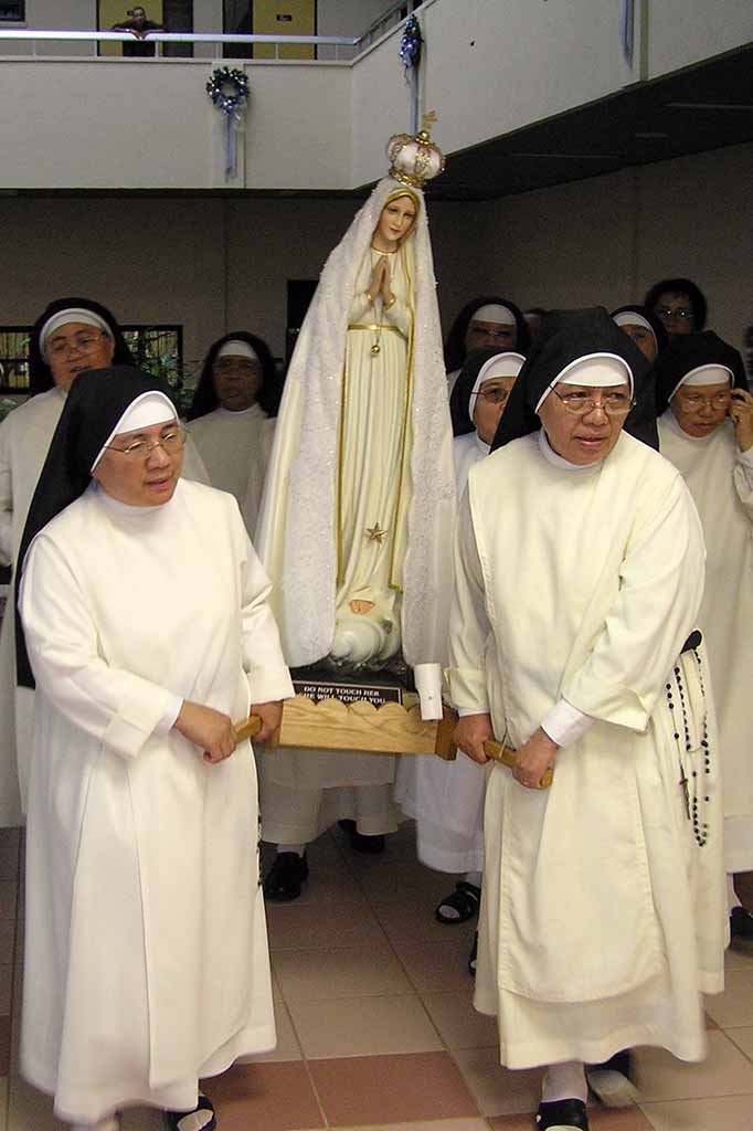» Dominican Sisters